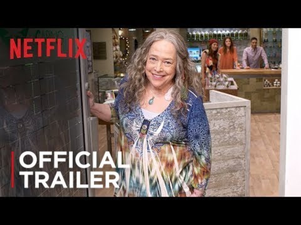 Disjointed Serientrailer | Serienjunkies.de